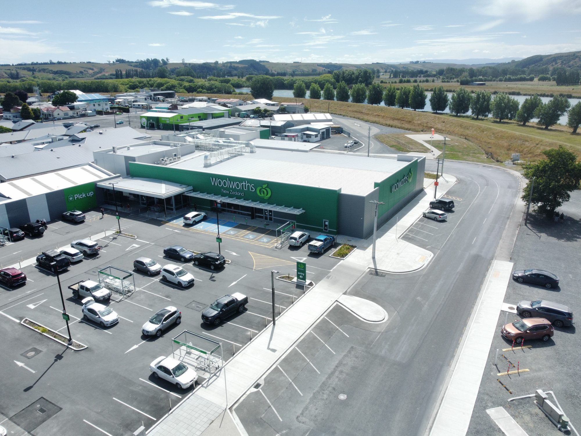 Balclutha Woolworths - RoofLogic