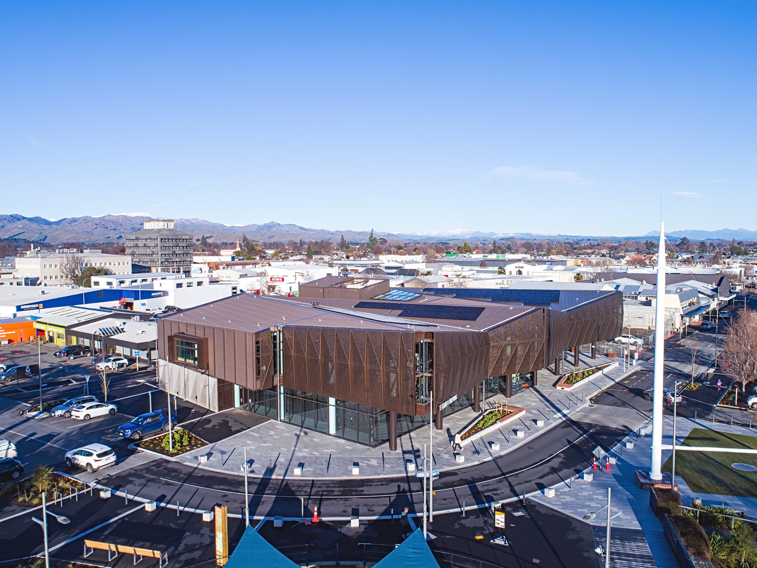Te Kahu o Waipuna - Marlborough Library and Art Gallery - RoofLogic